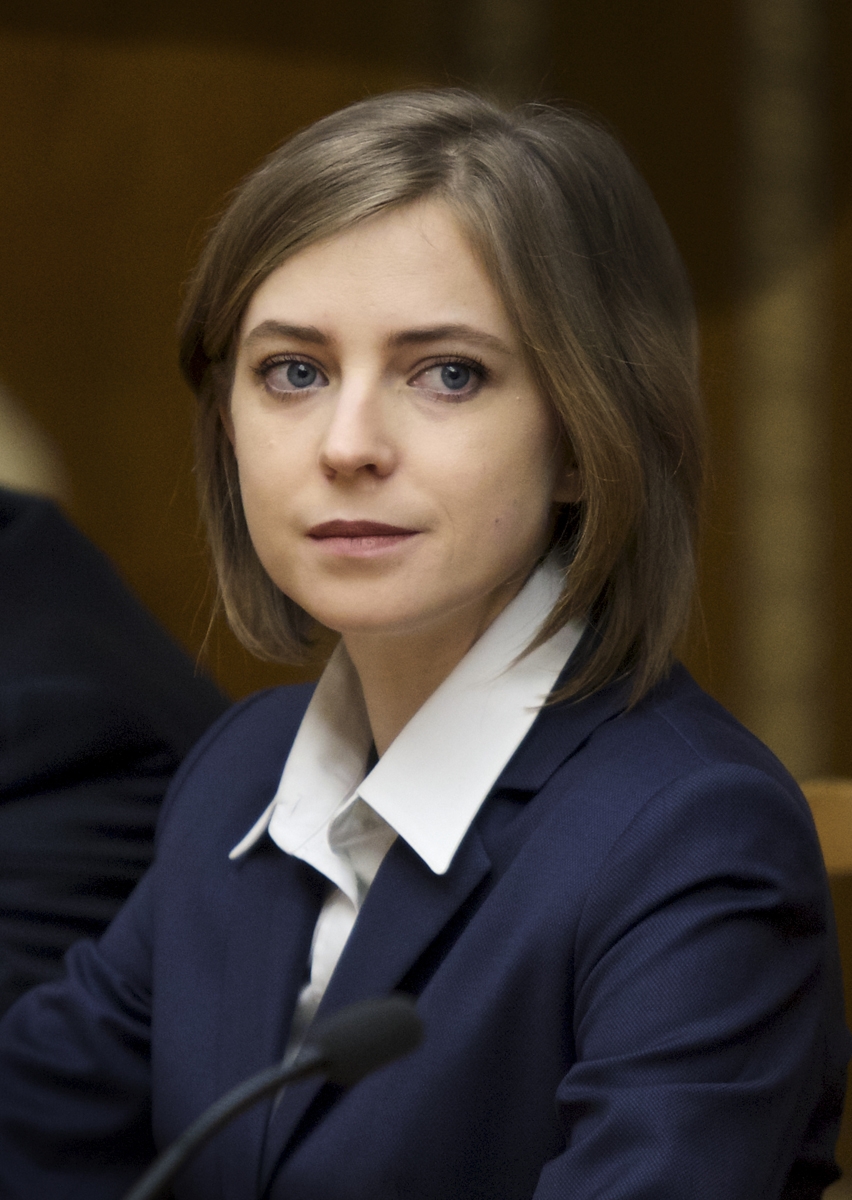 プーチン氏「女性の美貌」を利用したイメージ戦略 筆頭は「美しすぎる検事総長」|newsポストセブン