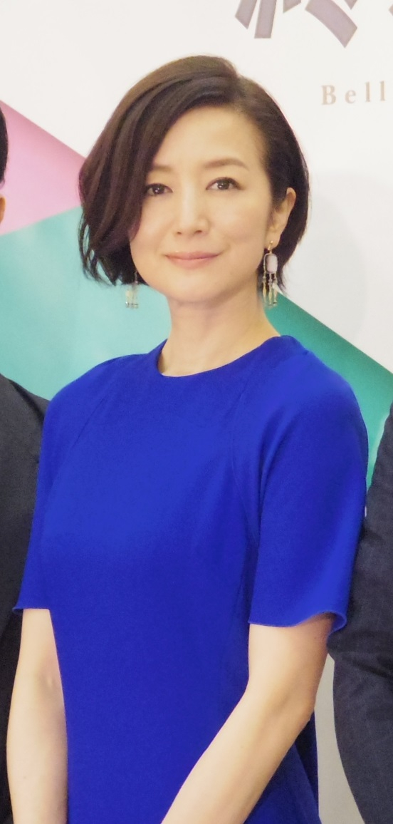 鈴木京香の代役に決定した若村麻由美、20年ぶり地上波ドラマ主演の裏に「遺産放棄」と「盟友・天海祐希」|newsポストセブン Part 2