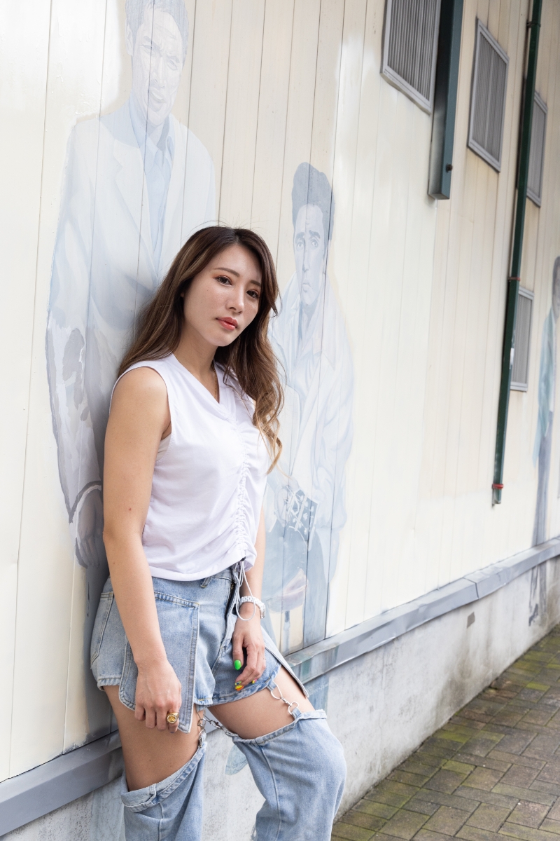 【BreakingDownで話題の元アイドル】ヤンキー姉が語る「ストーカーとの半生」 驚きの対策は「月収、自宅、交際遍歴をすべて公開」｜NEWSポストセブン - Part 4