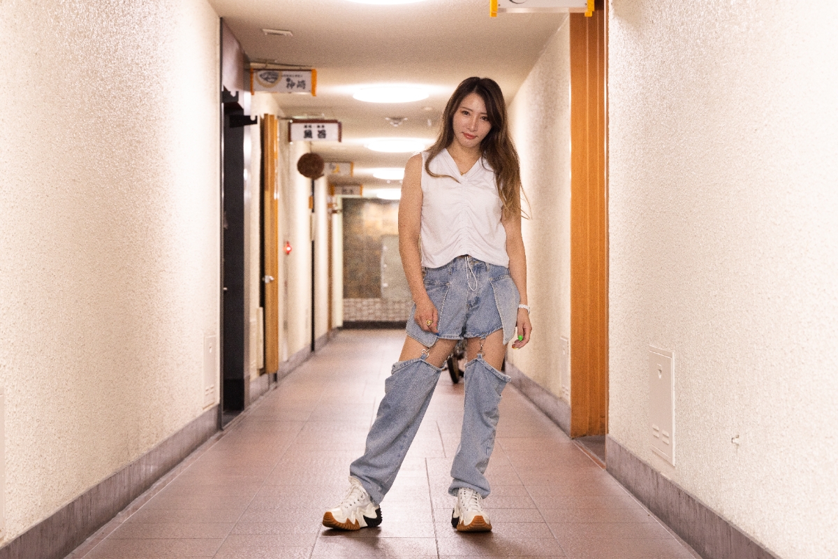 【BreakingDownで話題の元アイドル】ヤンキー姉が語る「ストーカーとの半生」 驚きの対策は「月収、自宅、交際遍歴をすべて公開」｜NEWSポストセブン - Part 4