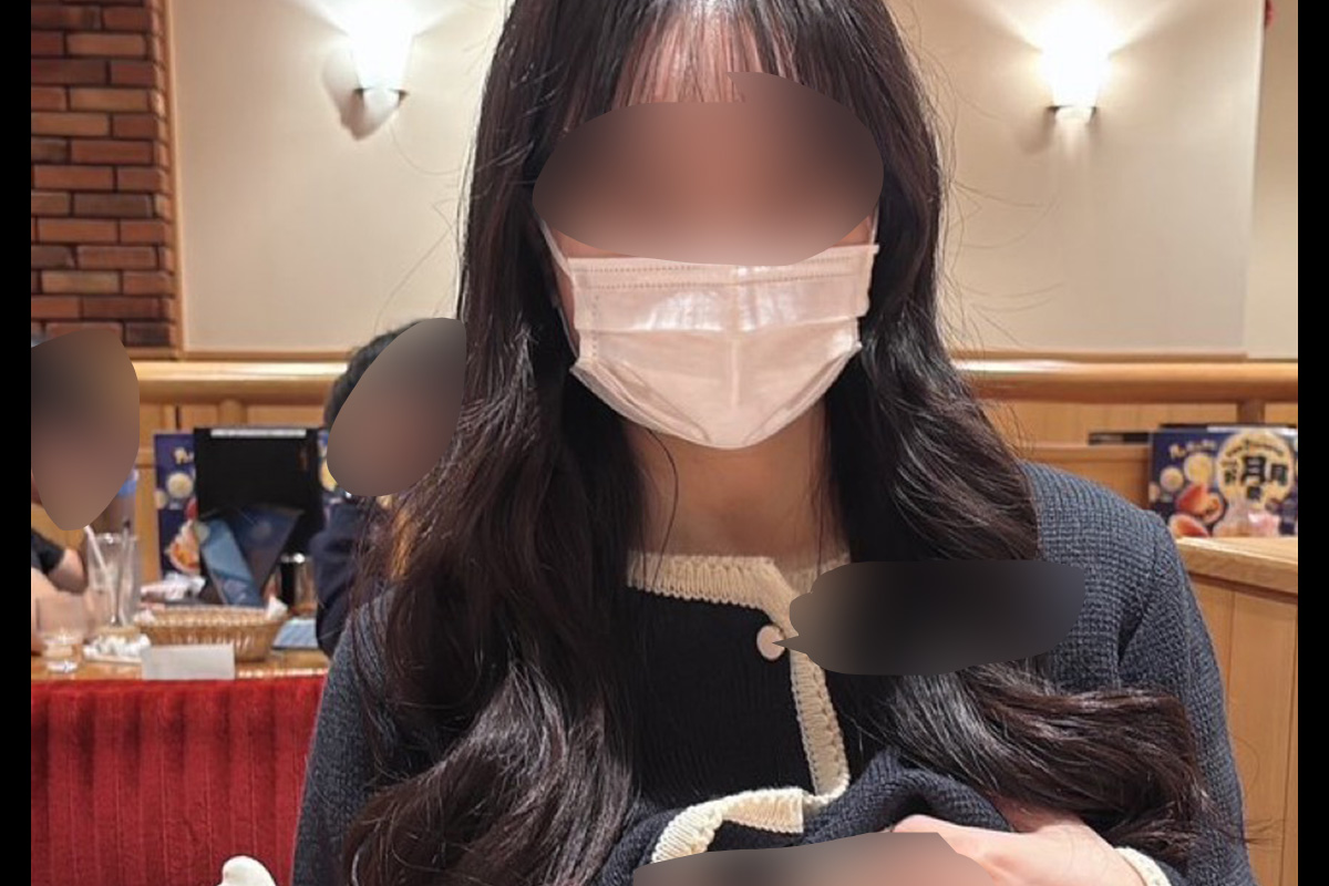 【写真】《レストラン内で丸出し》相次ぐ「公共の場で脱ぐ」x投稿の問題点 集客目的で炎上バズりの裏にある「規制の限界」|newsポストセブン