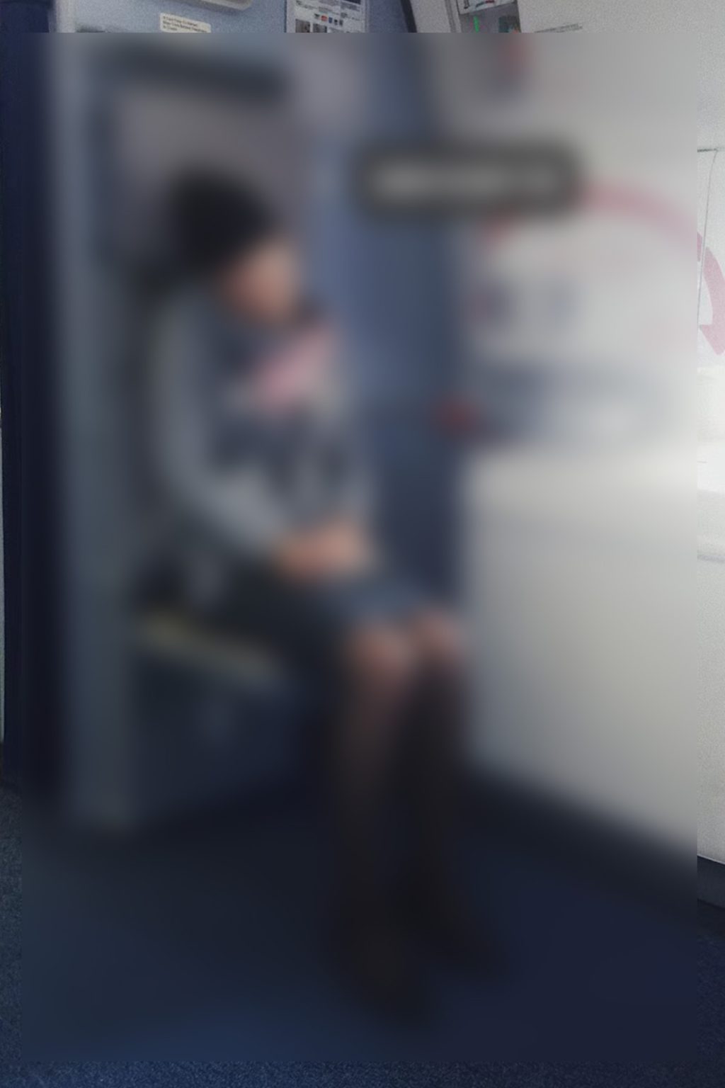 《全日空CAが標的に…》海外SNSに投稿された乗務中の“盗撮画像”に「マジでキモい」と批判殺到 ANA広報部は「決して許されない行為と捉えています」「2023年より撮影罪で処罰の対象 ...